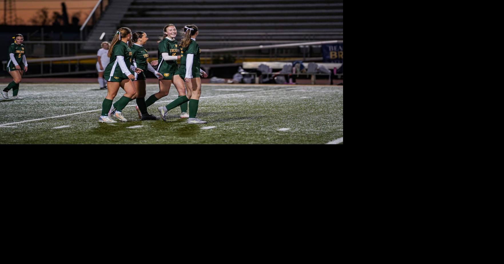 GALLERY: CLHS Soccer Senior Night | Local School | lafourchegazette.com