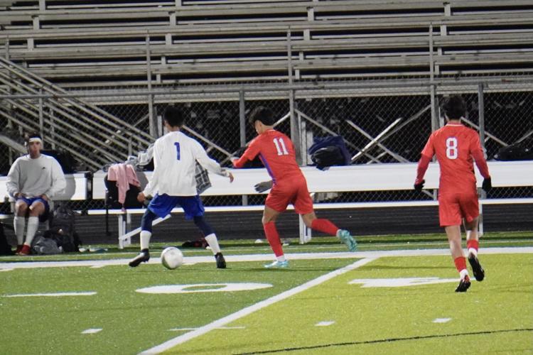 GALLERY: Tarpon boys' top Ellender; Lady Patriots win girls' match ...