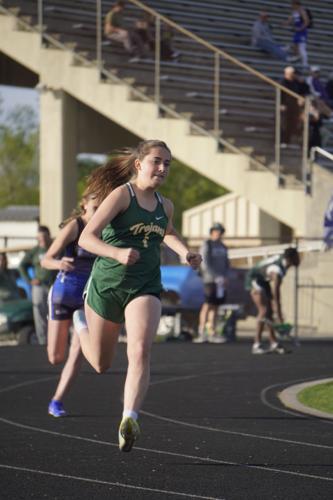 Photo Gallery: Freshmen Track Meet | Multimedia | lafourchegazette.com