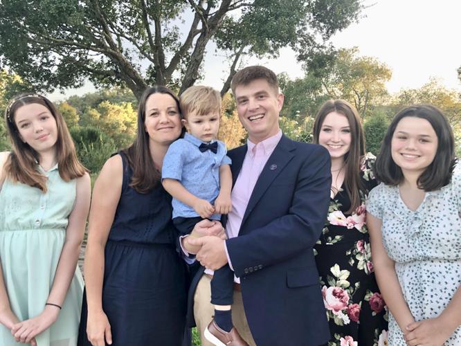 Don Zacharias (‘98): The extra mile | Centennial | laloyolan.com