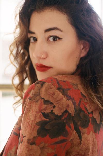 10 Burning Questions with Kelly Shanahan | News | laloyolan.com