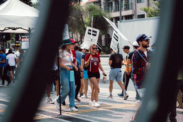 Photo Feature: Back to School Strike | Photo | laloyolan.com