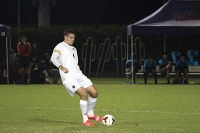 Lions have rocky start to WCC | Sports | laloyolan.com