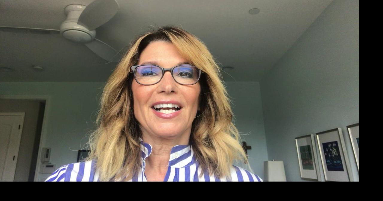 Carol Costello - With Gratitude | Videos | laloyolan.com