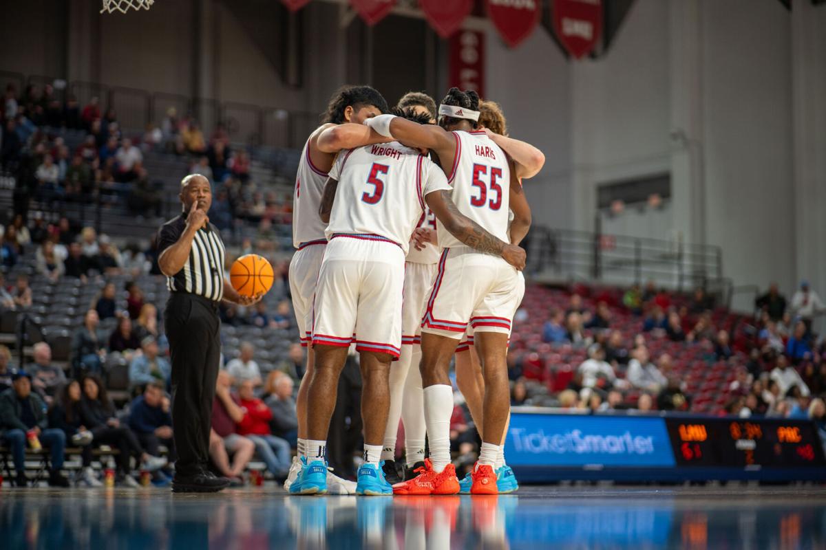 dominick wright basketball