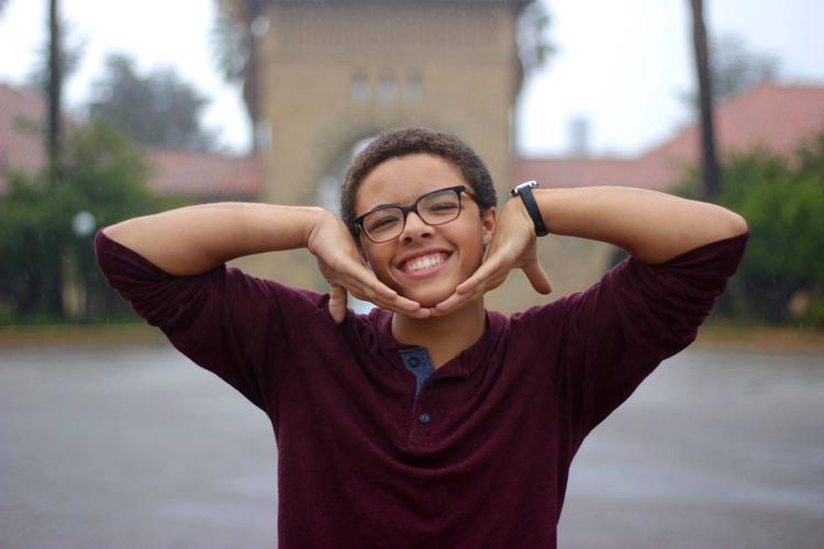 11 BQ with Youtuber Cassius Pettit | News | laloyolan.com