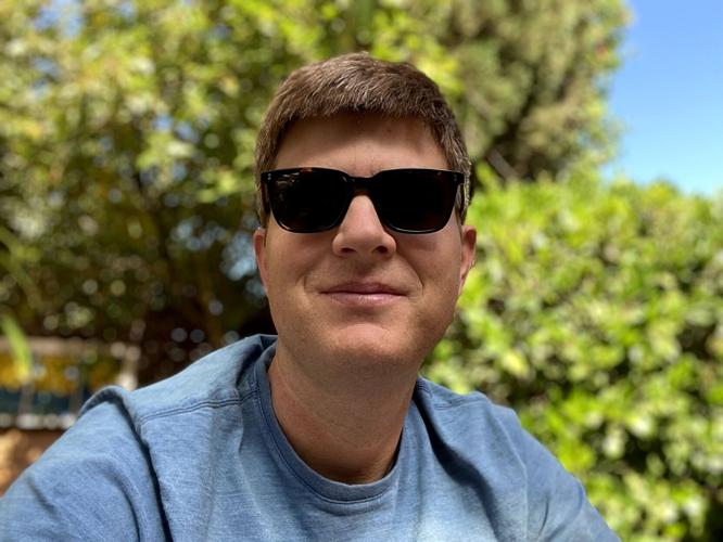 Don Zacharias (‘98): The extra mile | Centennial | laloyolan.com