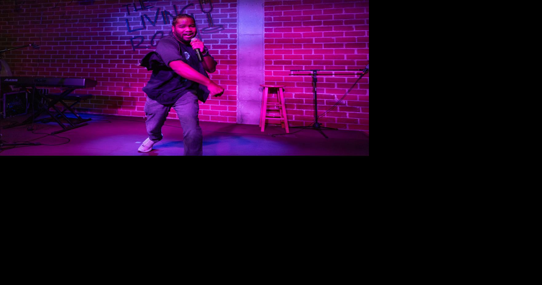 On the 'Mane' stage at Open Mic Night | Photo | laloyolan.com