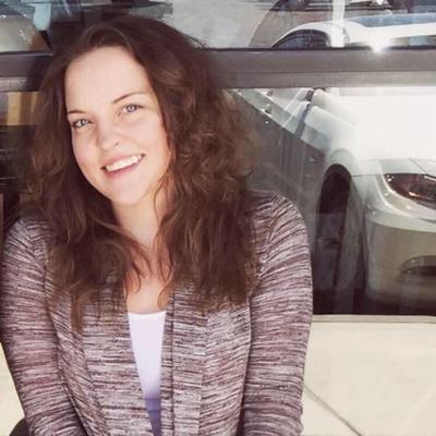 11 Burning Questions with Jen Bohnert | News | laloyolan.com