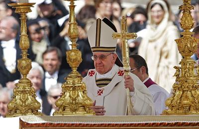 Pope Francis brings modern change | Opinion | laloyolan.com