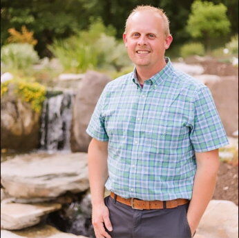 Veterinarian Earns Top All-American Dairy Show Honor | Farm Shows ...