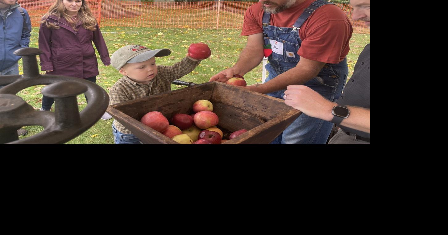 Pennsylvania Apple Butter Festival Turns 50 | Farm Shows, County Fairs ...