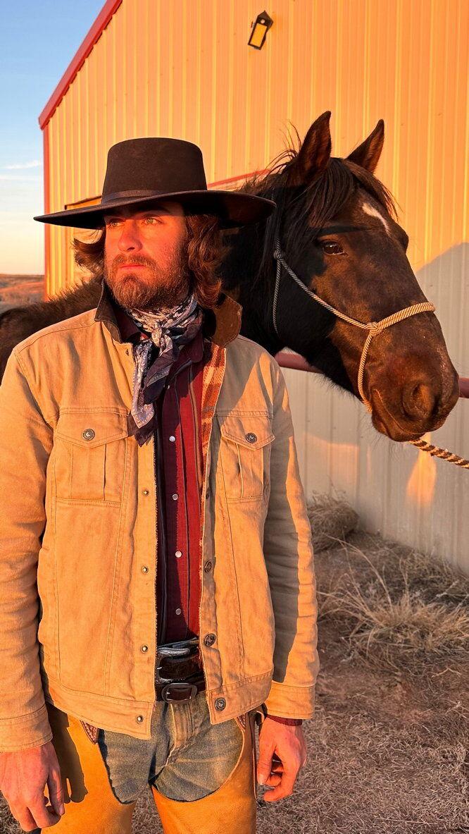 On the Road: Walking Coast to Coast With 3 Mustangs | Horse News and ...