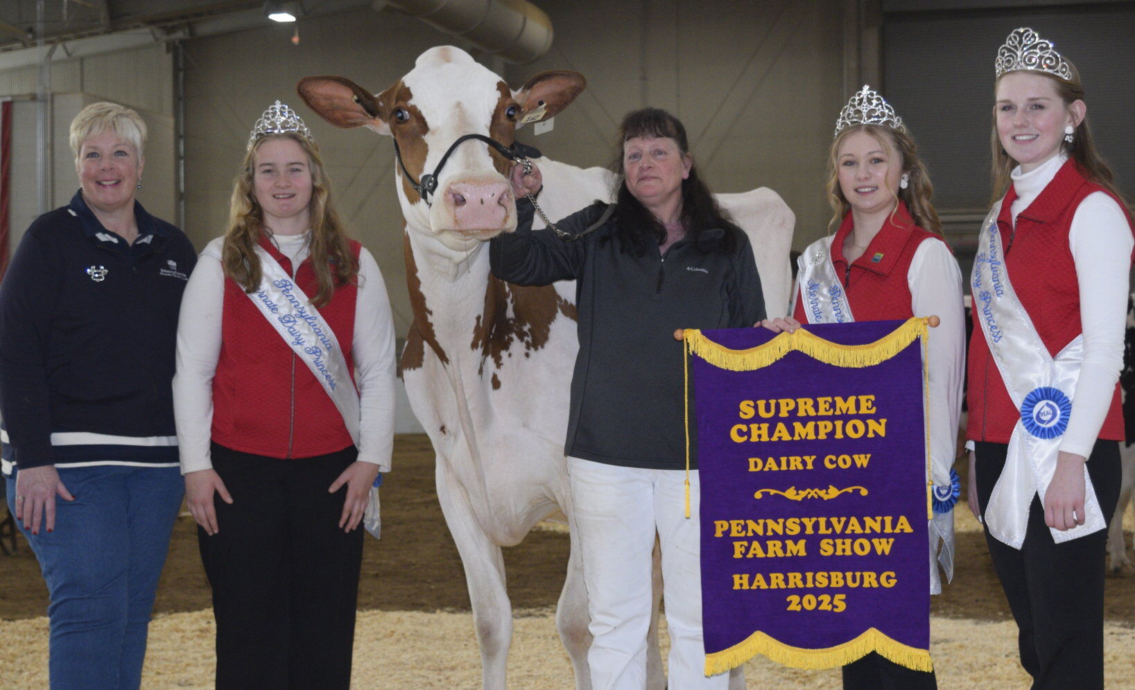 Red and White ‘Definition of a Dairy Cow’ Takes Top Honors at PA Farm ...