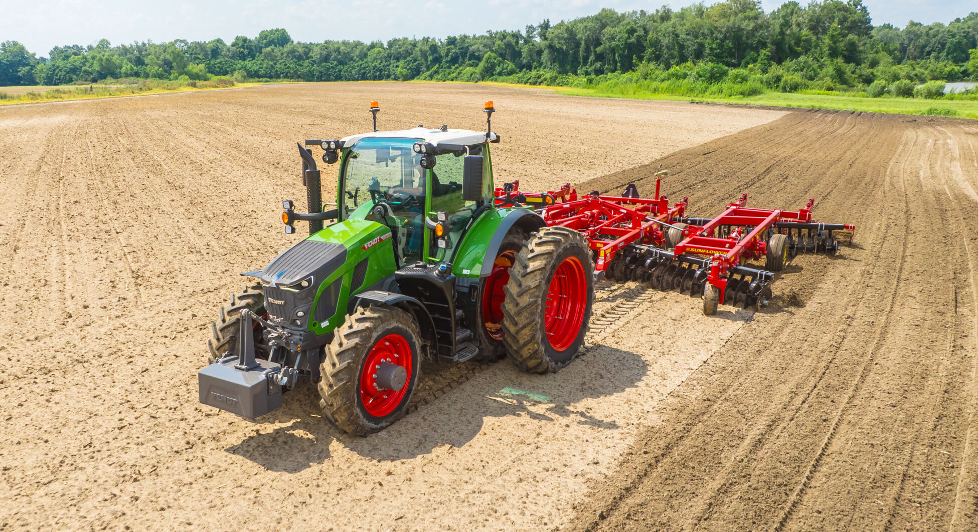 New Tractor, Planter Models From Fendt | Farm Equipment Vehicles & Ag ...