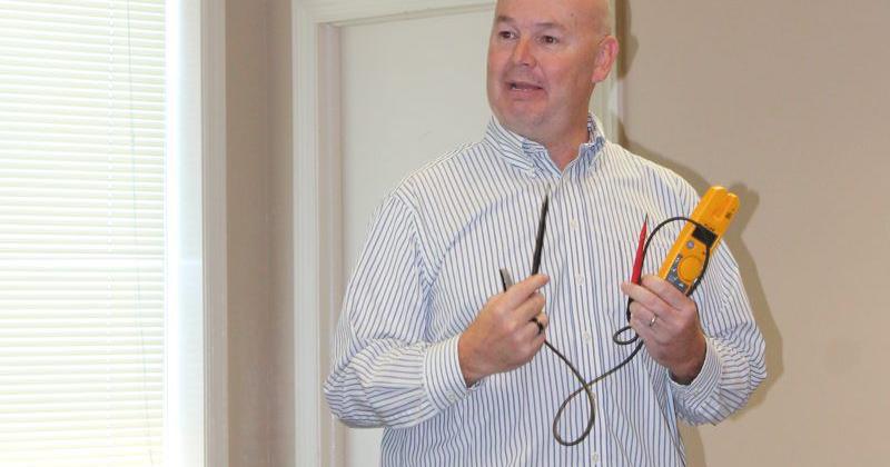 Fatal Poultry Accident Tale of Caution for Producers | Farming and ...