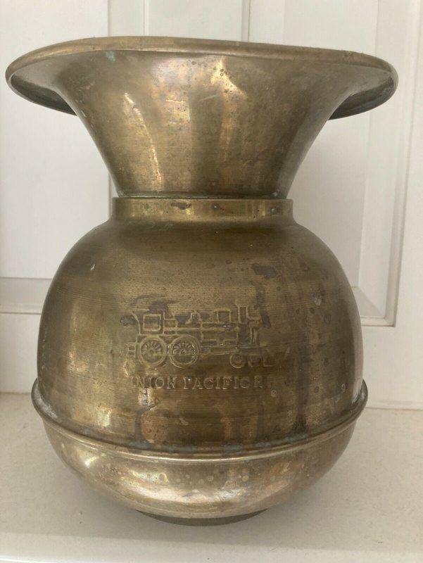 Collectible Spittoons Used by Men and Women | Antiques, Collectibles ...