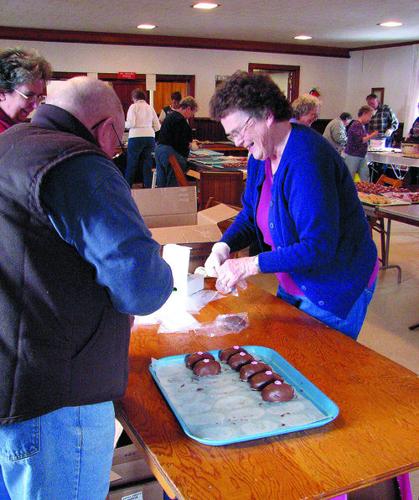 Churning Out Chocolate Easter Eggs Is a 15-Year Tradition | Farming and ...