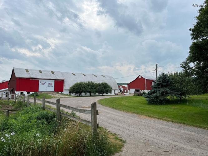 Wayne County Family Reprises 30-Year-Old Dairy of Distinction | Dairy ...