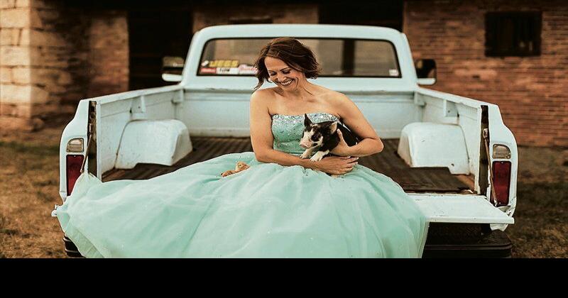 Heidi Flory's Practices Agvocacy for Pork | Livestock News ...