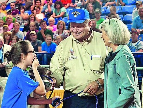 Giveaways Get Crowd Stomping | Farming and Agricultural News ...