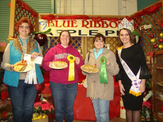 Nice as Pie: 73 Apple Pies Compete for Blue Ribbon | Seasonal Food and ...