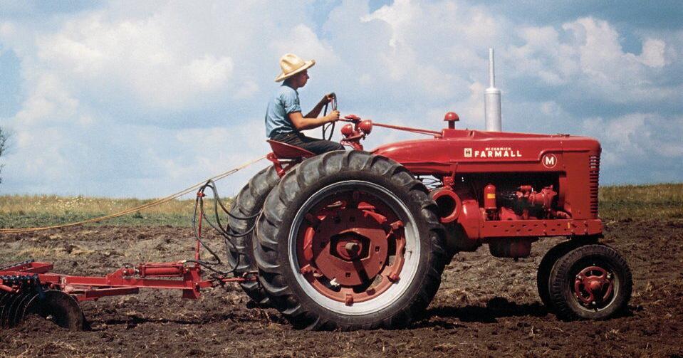 Celebrating 100 Years of Farmall Tractors | Farm Equipment Vehicles ...
