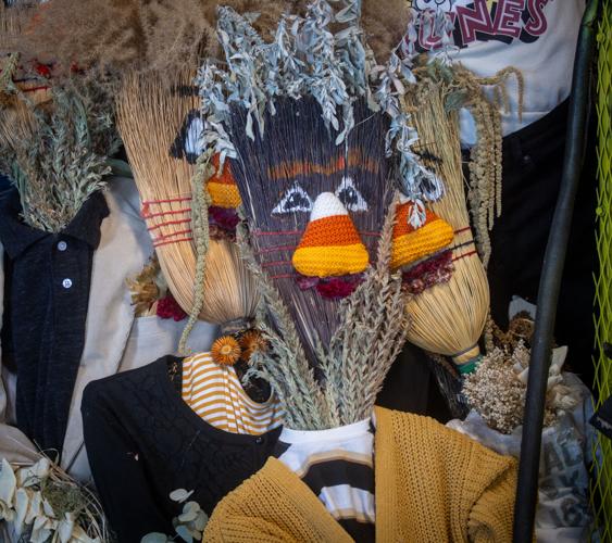Feels like fall: Scarecrow competition set to take over Kitchen Kettle ...