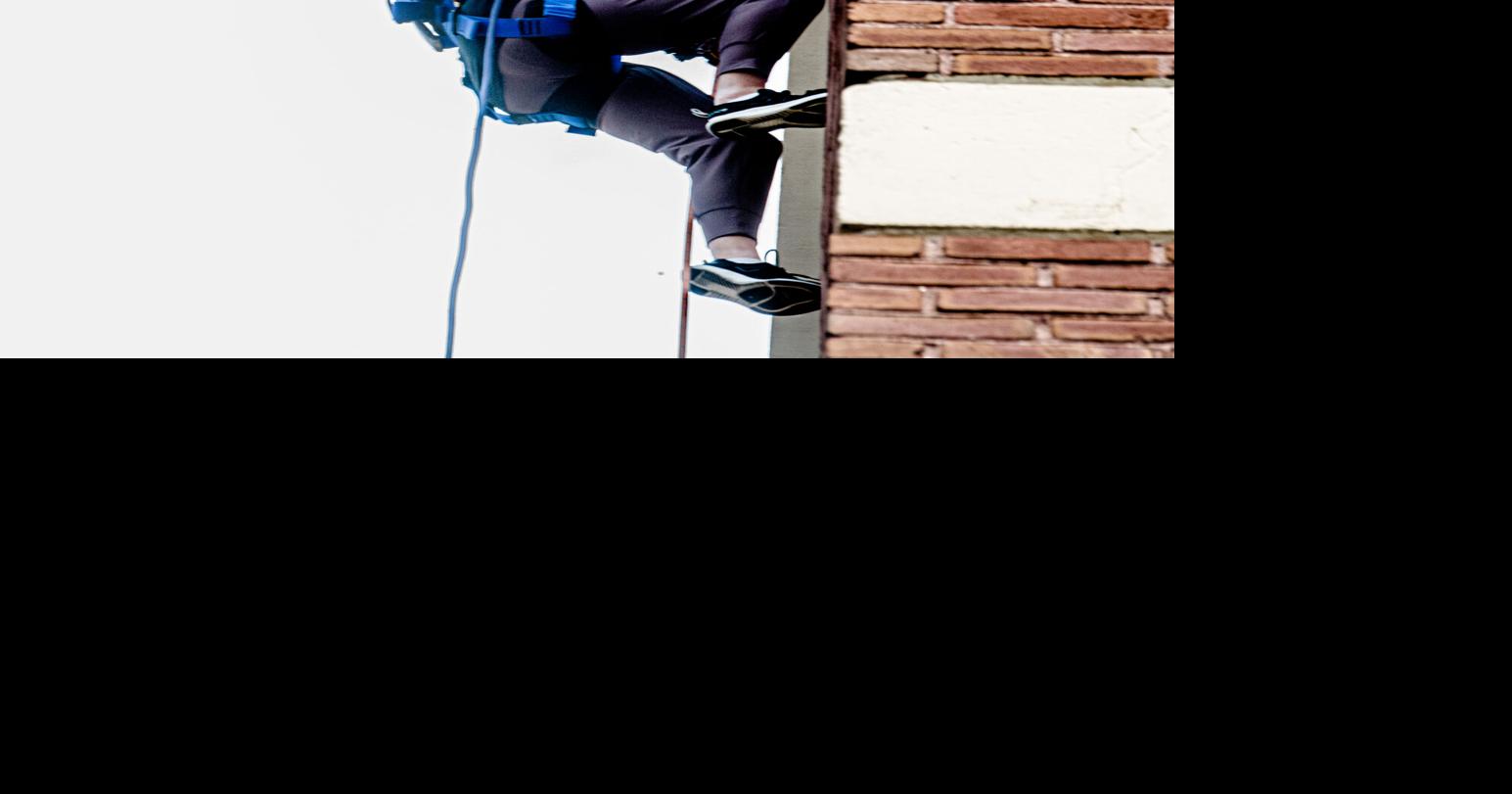 First-time rappeller describes 10-story hotel drop — in company of Cylo ...
