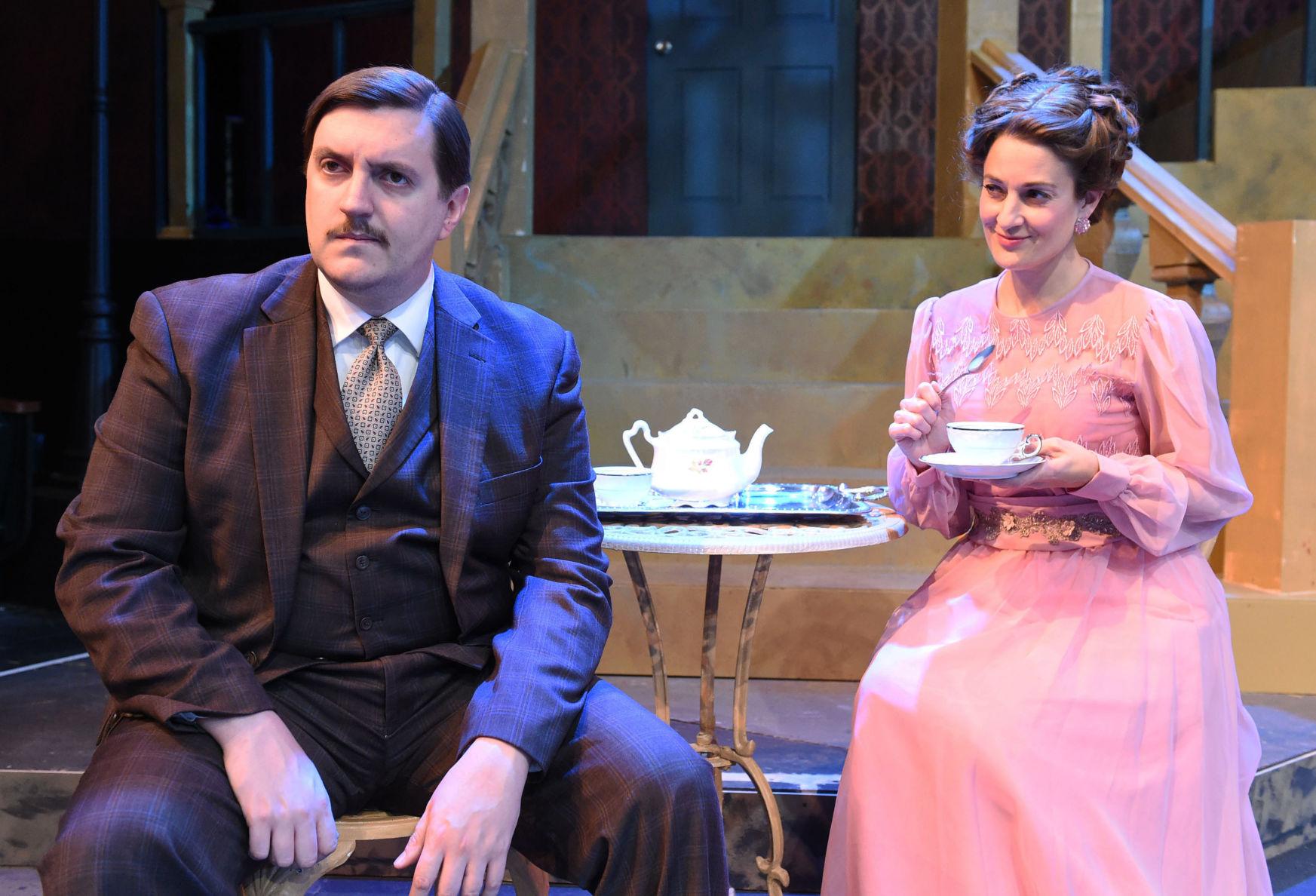 No love lost between Eliza Doolittle and Henry Higgins in 'My Fair Lady ...