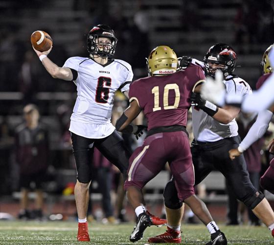 Governor Mifflin's Nick Singleton runs for 326 yards, 7 TDs in district ...