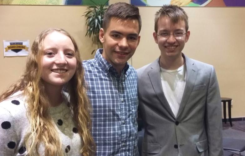 College students view Clinton-Trump race with 'angst,' resignation ...