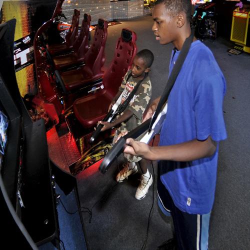 SUMMER '08 CHILLIN': Welcome to the Laserdome | Lifestyle ...