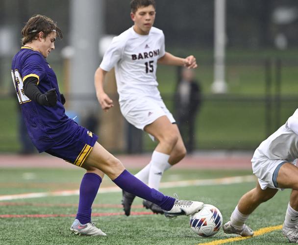 Manheim Central vs. Lancaster Catholic - L-L League boys soccer ...