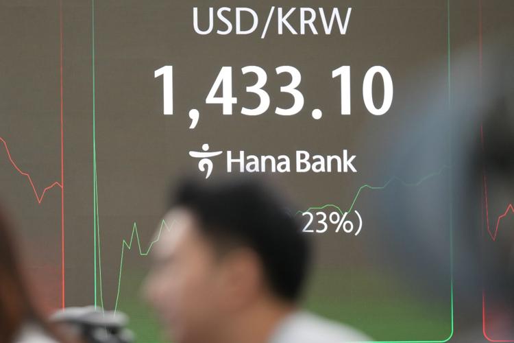 Stocks are little changed as 2025 winds down while gold and silver rise ...