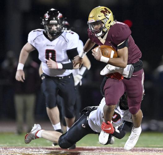 Governor Mifflin's Nick Singleton runs for 326 yards, 7 TDs in district ...