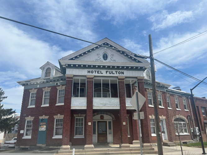 Historic Hotel Fulton's speakeasy past: hidden liquor, police raids and ...
