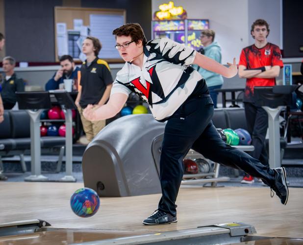 Hempfield vs. Warwick - L-L League bowling [photos] | High School ...