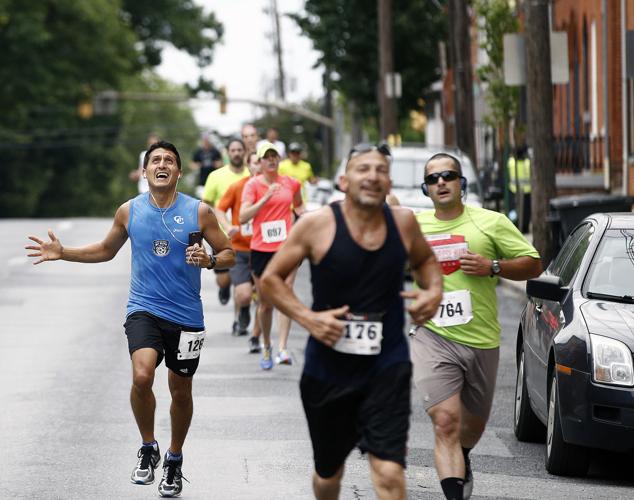 Photos: Red Rose Run | | lancasteronline.com