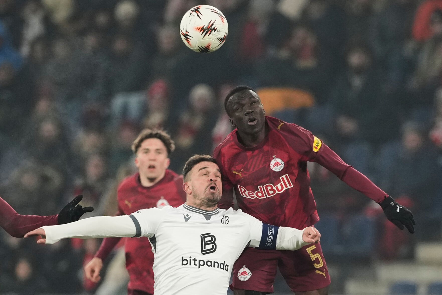 Campeón suizo Basilea despide al técnico Magnin antes de crucial duelo ...