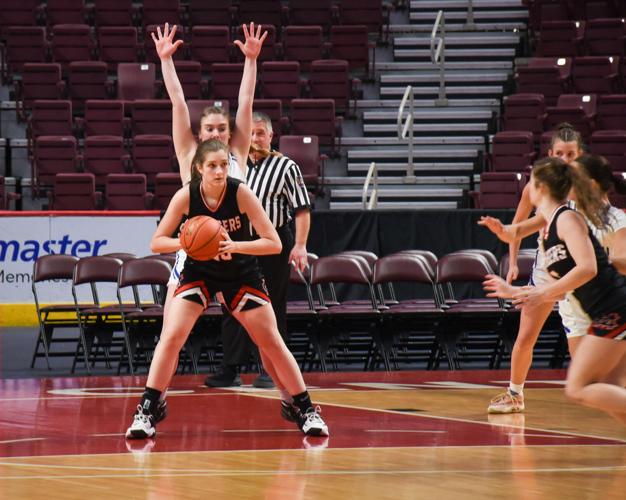 Linville Hill Christian vs. Mount Calvary Christian - District 3 Class ...