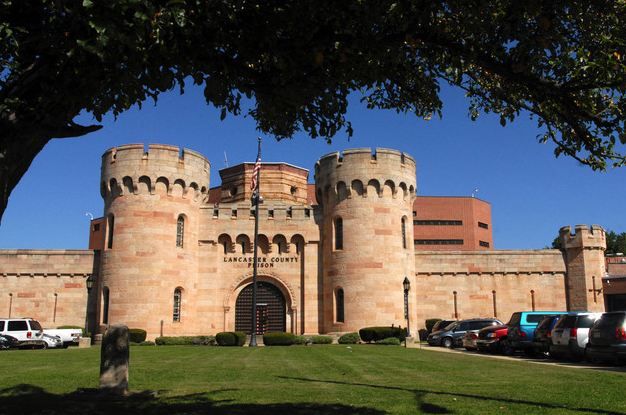 Lancaster County prison warden responds to inmate complaints | Local ...