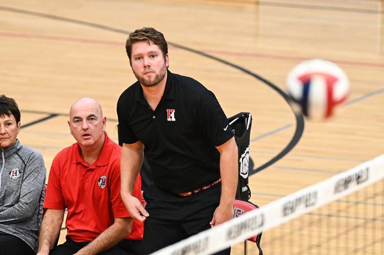 Wilson vs. Hempfield - District 3 Class 4A girls volleyball ...