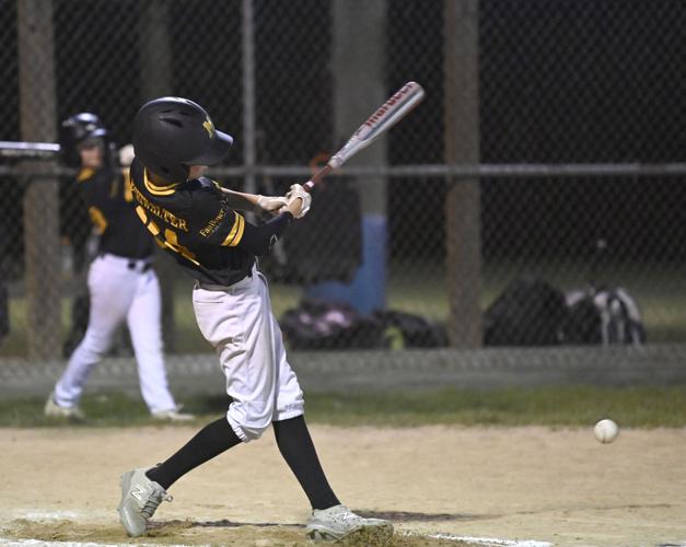 Manheim VFW vs. Mountville Cubs - LNP Tournament 10U game [photos ...