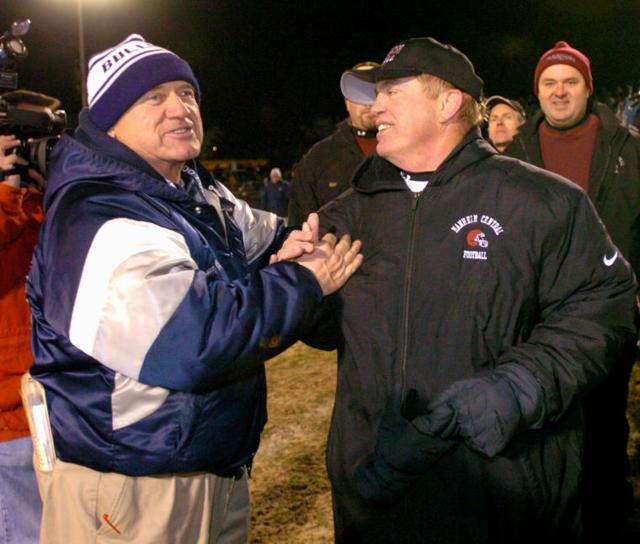 L-L football coaches pay tribute to legendary George Curry | High ...