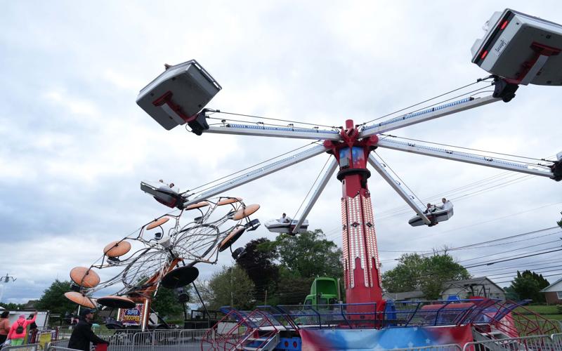 Mountville Days Carnival goers enjoy rides, food and games at ...