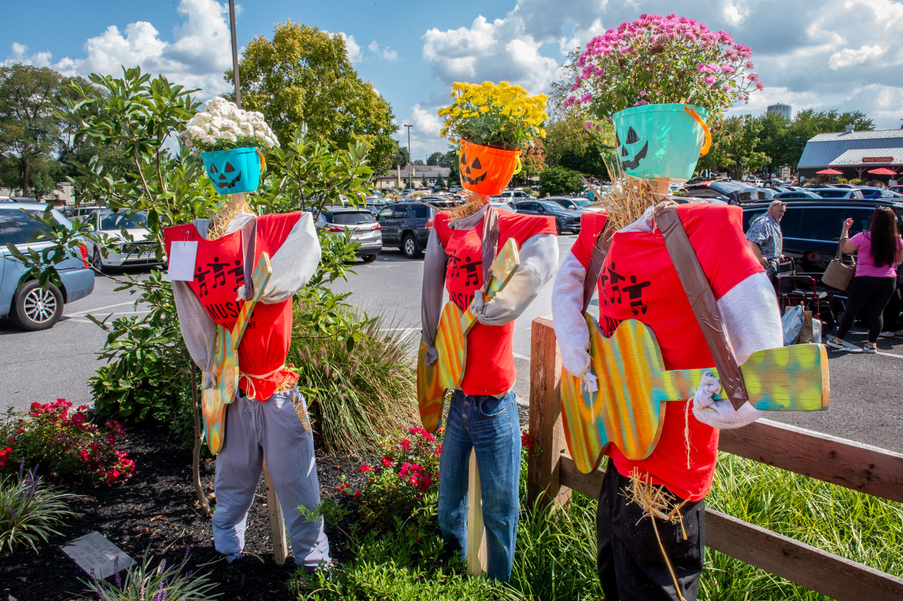 Tailgate Festival at Kitchen Kettle Village gets fall underway [photos ...