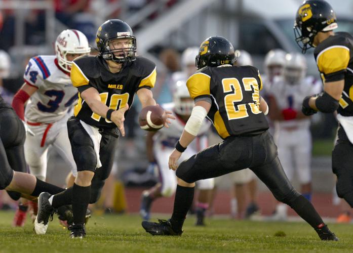 Solanco grinds out 30-23 victory over Garden Spot | Sports ...
