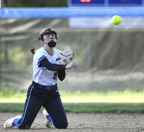 Lampeter-Strasburg vs. Elizabethtown - L-L League softball [photos ...
