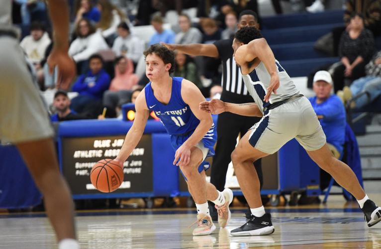 Valley Forge at Elizabethtown College men's basketball [photos ...